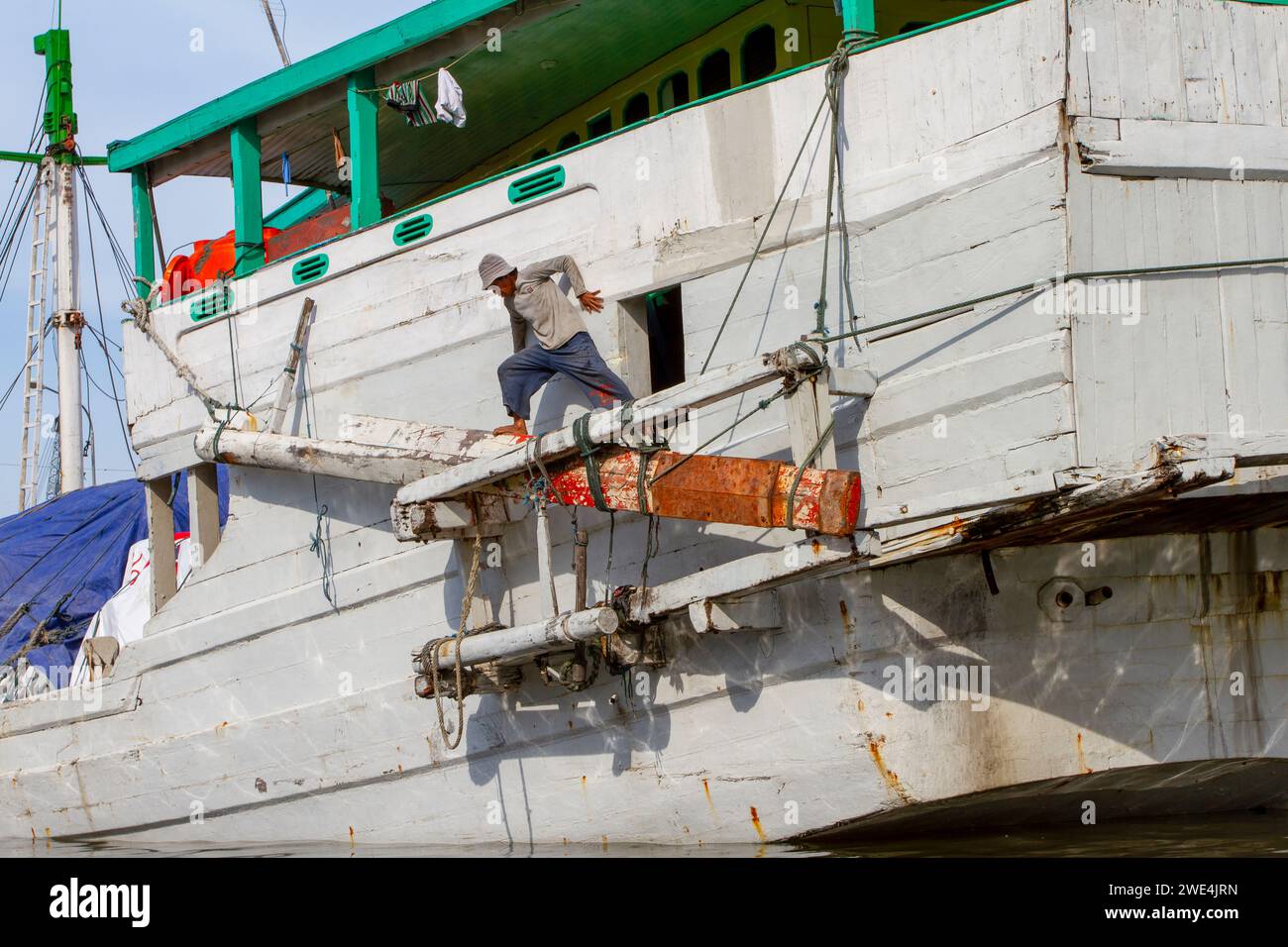 Old Wooden Trading Boats at Port of Sunda Kelapa or PSK in north ...