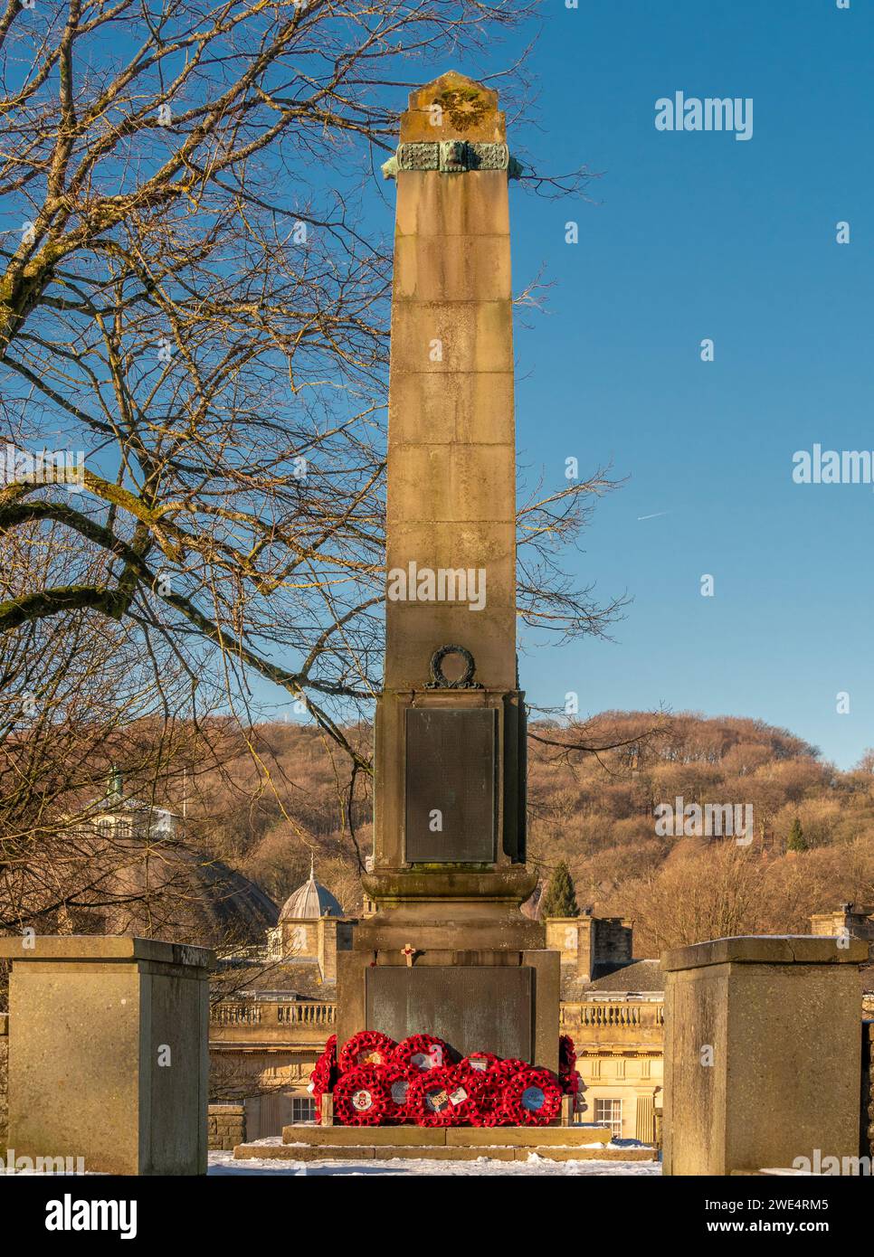 War memorial on The Slopes in Buxton, in snow Stock Photo - Alamy