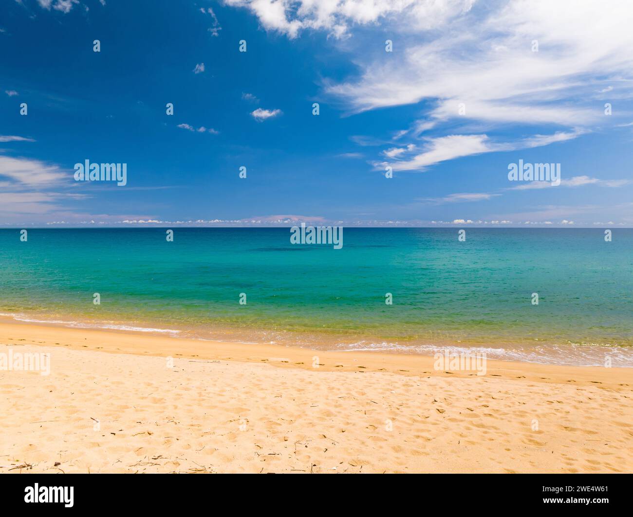 Beautiful sea beach background,Amazing sea ocean in good weather day ...