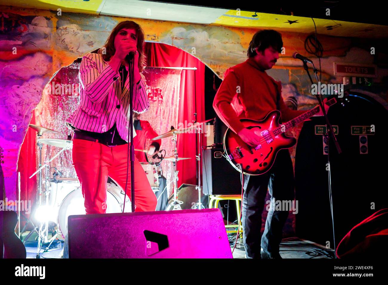 London, UK. 22nd Jan, 2024. Scott Yoder is performing live onstage at ...