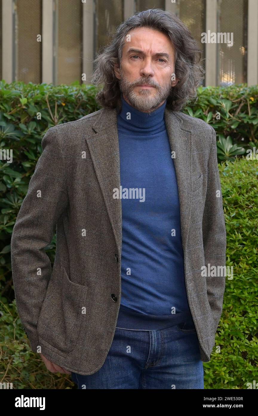 Alessio Boni beim Photocall zur Rai TV-Serie 'La lunga notte' in der ...