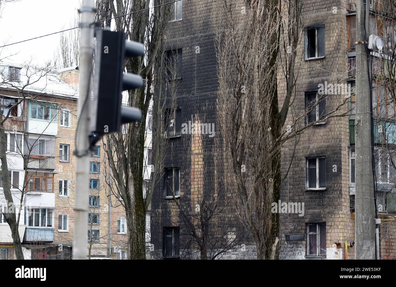 Wall falling fire accident hi-res stock photography and images - Alamy