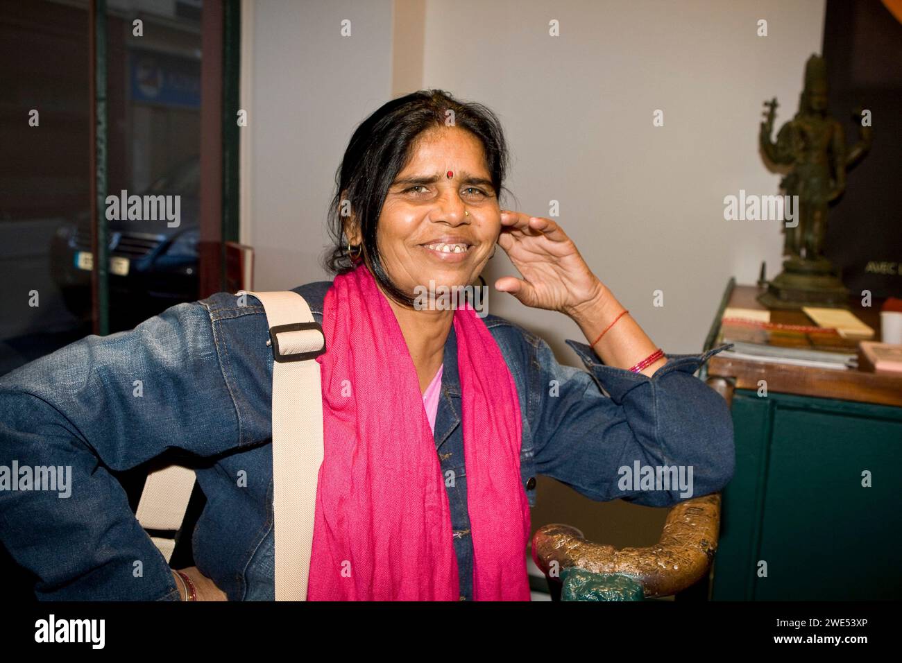 SAMPAT PAL DEVI INDIAN ACTIVIST Stock Photo - Alamy