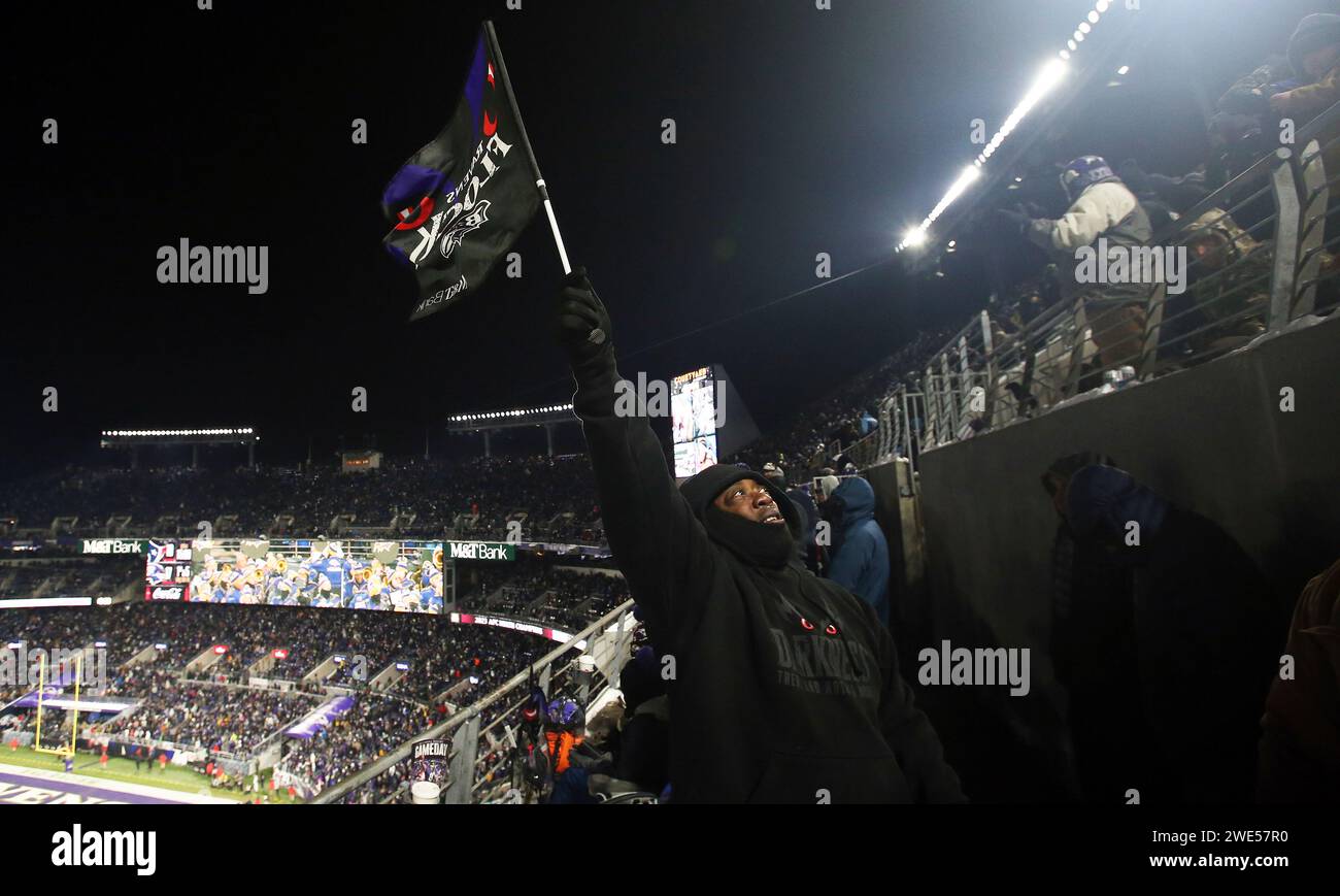 Baltimore Ravens fans celebrate during an NFL divisional round playoff ...