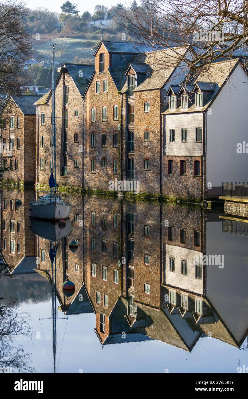 Totnes, Devon, UK - January 16. View across the River Dart to old ...