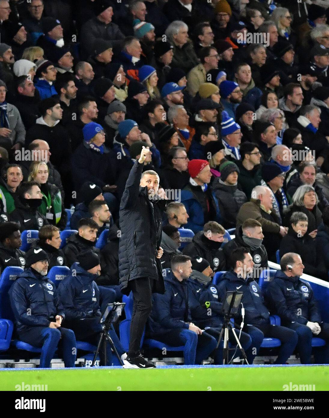 Gary o'neil wolves 2024 hi-res stock photography and images - Alamy