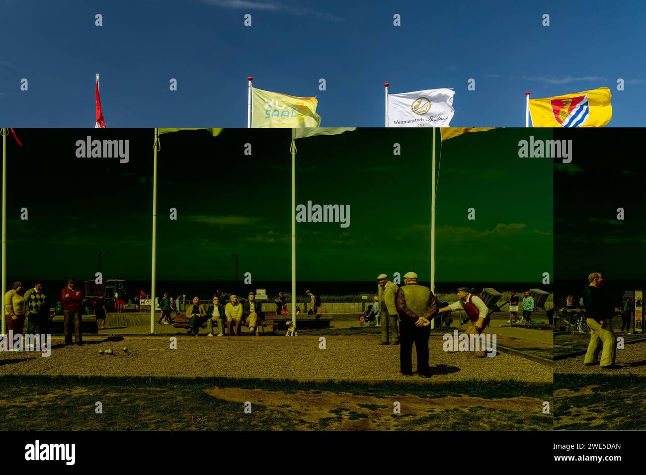 Sculpture Boule group of artists Laura Stock Photo - Alamy