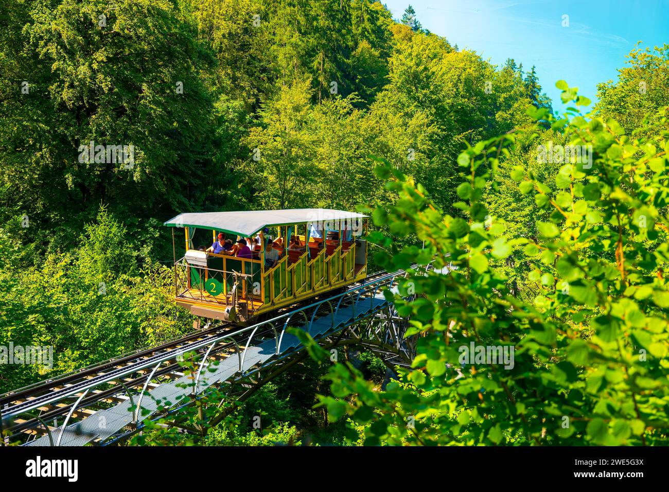 Cable train hi-res stock photography and images - Alamy