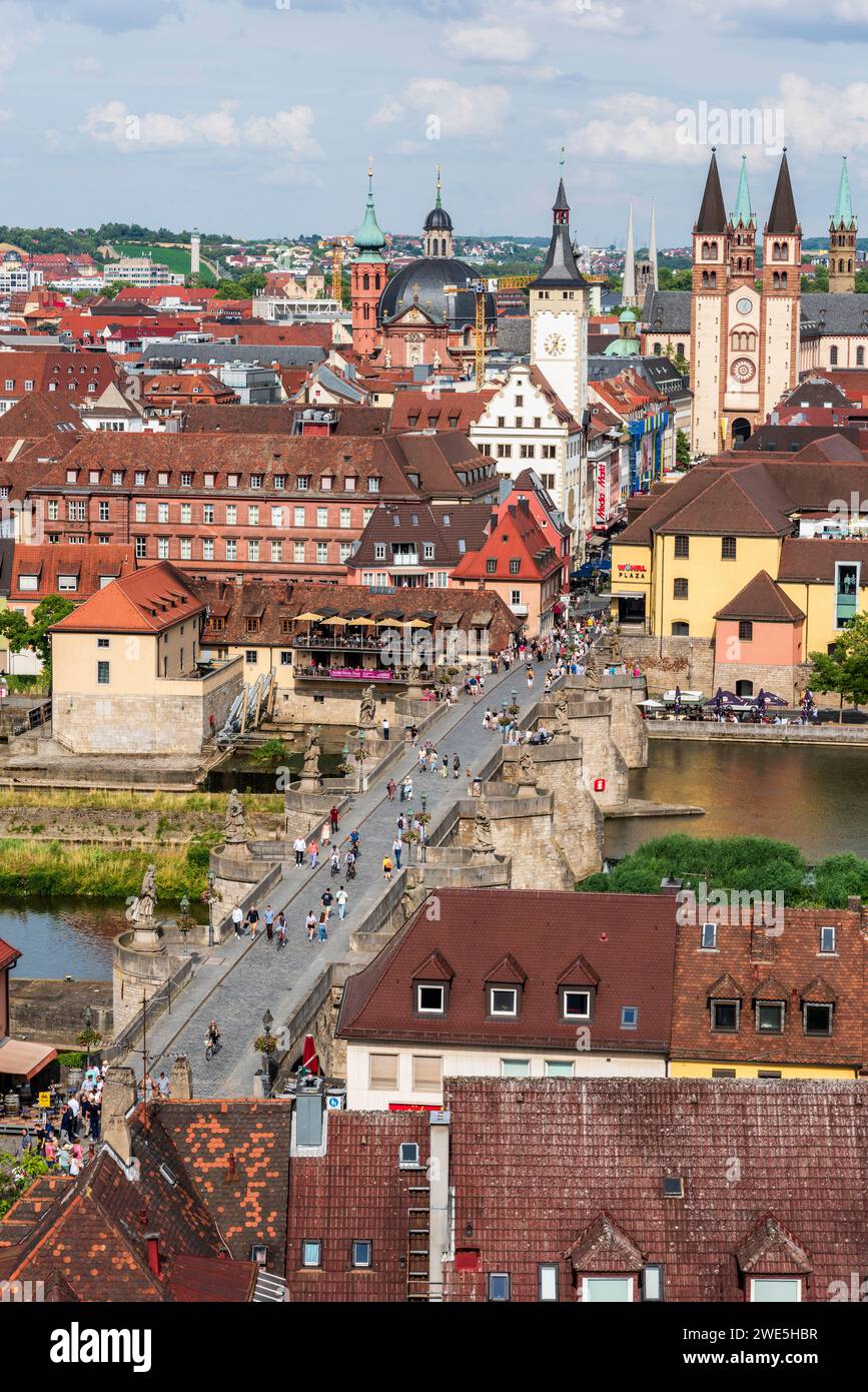 Old town and old Main bridge in Würzburg, Lower Franconia, Franconia ...