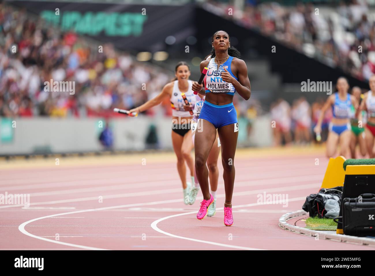 Alexis HOLMES participating in the 4x400 m Relay at the World Athletics ...