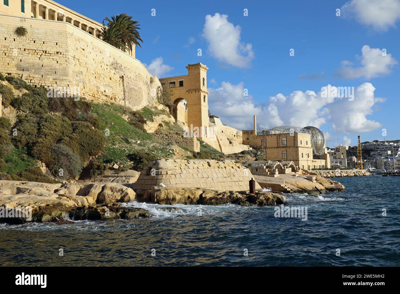 Esplora science centre malta hi-res stock photography and images - Alamy