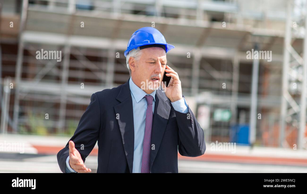 Angry architect manager talking hi-res stock photography and images - Alamy