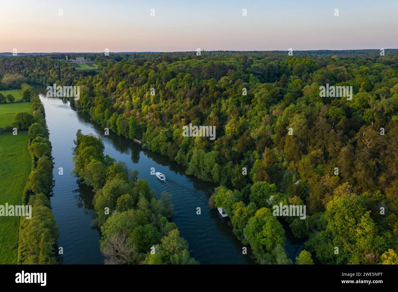 Aerial view of a Le Boat Horizon 4 houseboat on the River Thames with ...