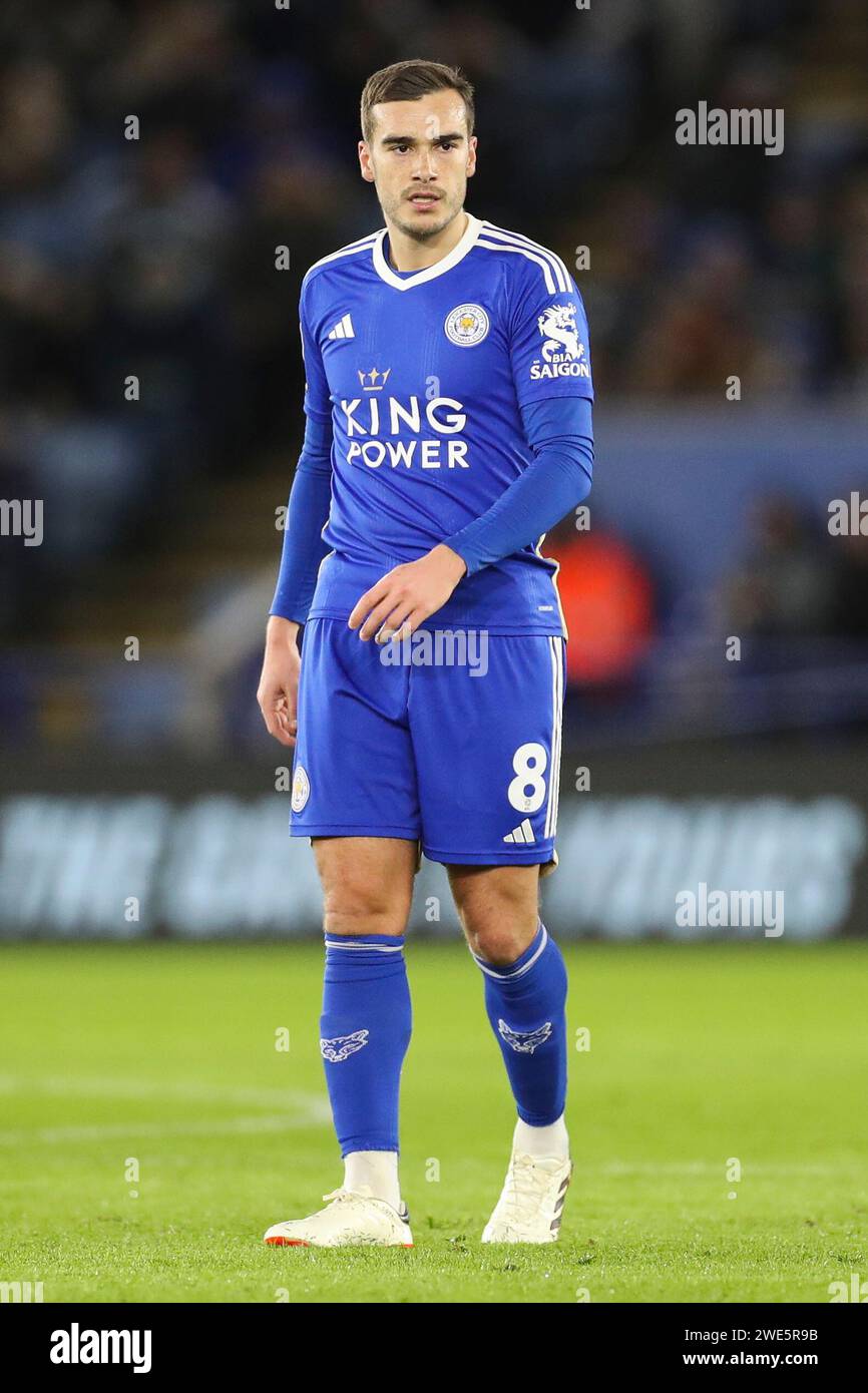 Leicester, UK. 22nd Jan, 2024. Leicester City midfielder Harry Winks (8 ...