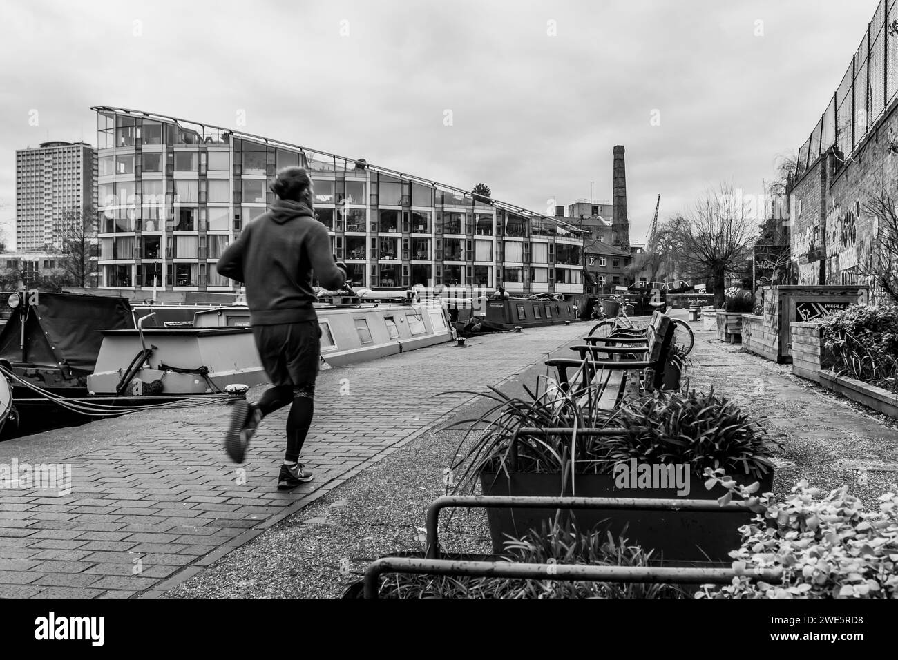 London City Road lock Stock Photo - Alamy