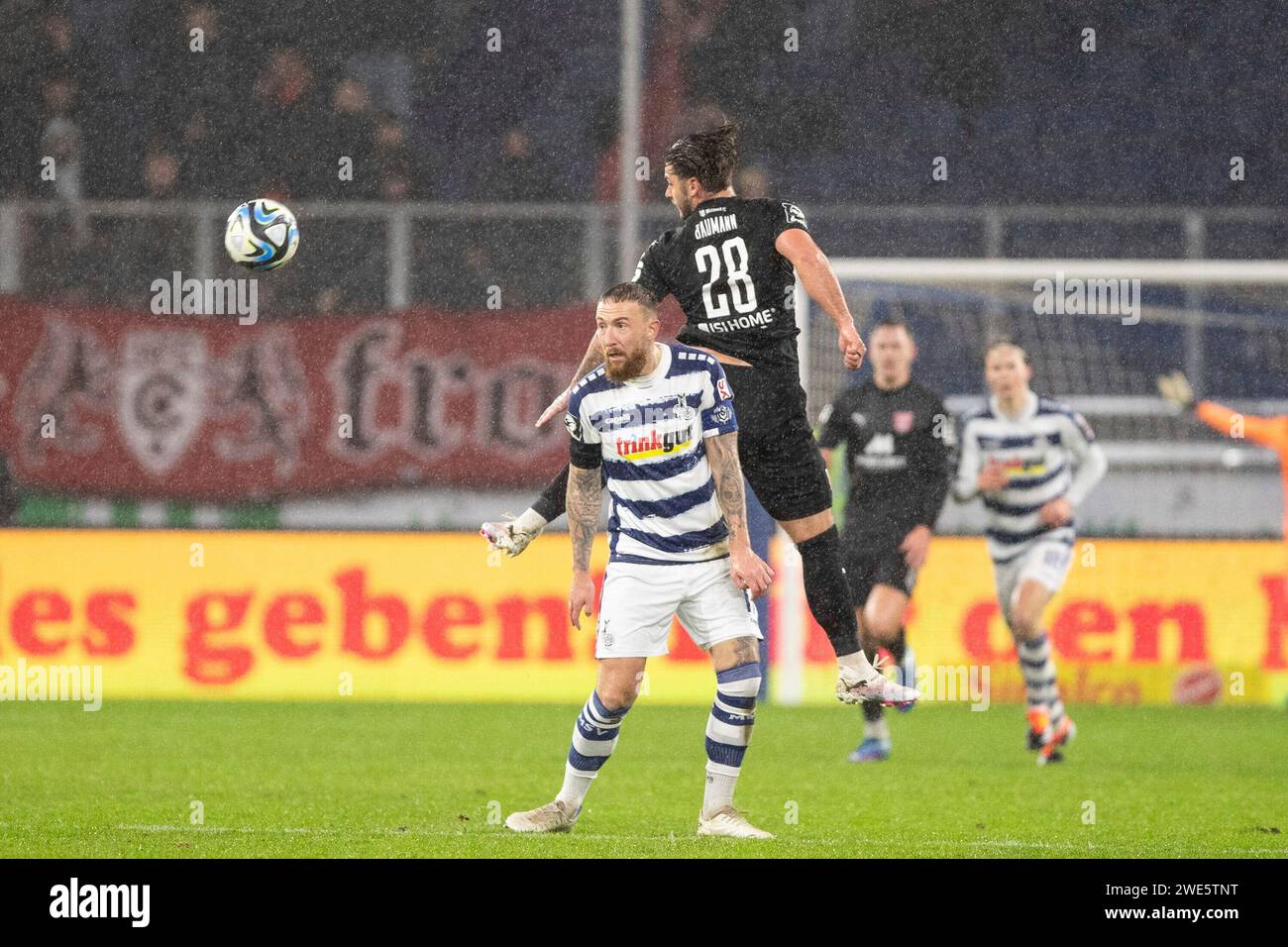 Duisburg, Deutschland. 23rd Jan, 2024. Caspar Jander (MSV Duisburg, 18 ...