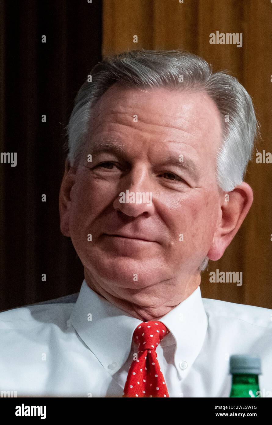 Senator tommy tuberville hi-res stock photography and images - Alamy