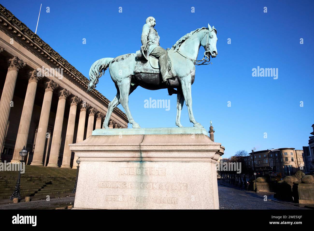 Prince Albert prince consort on a horse equestrian statue by thomas ...