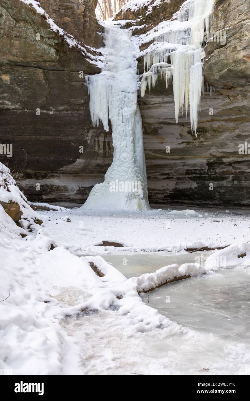 Frozen waterfall in Ottawa canyon on a brisk winter morning. Starved ...