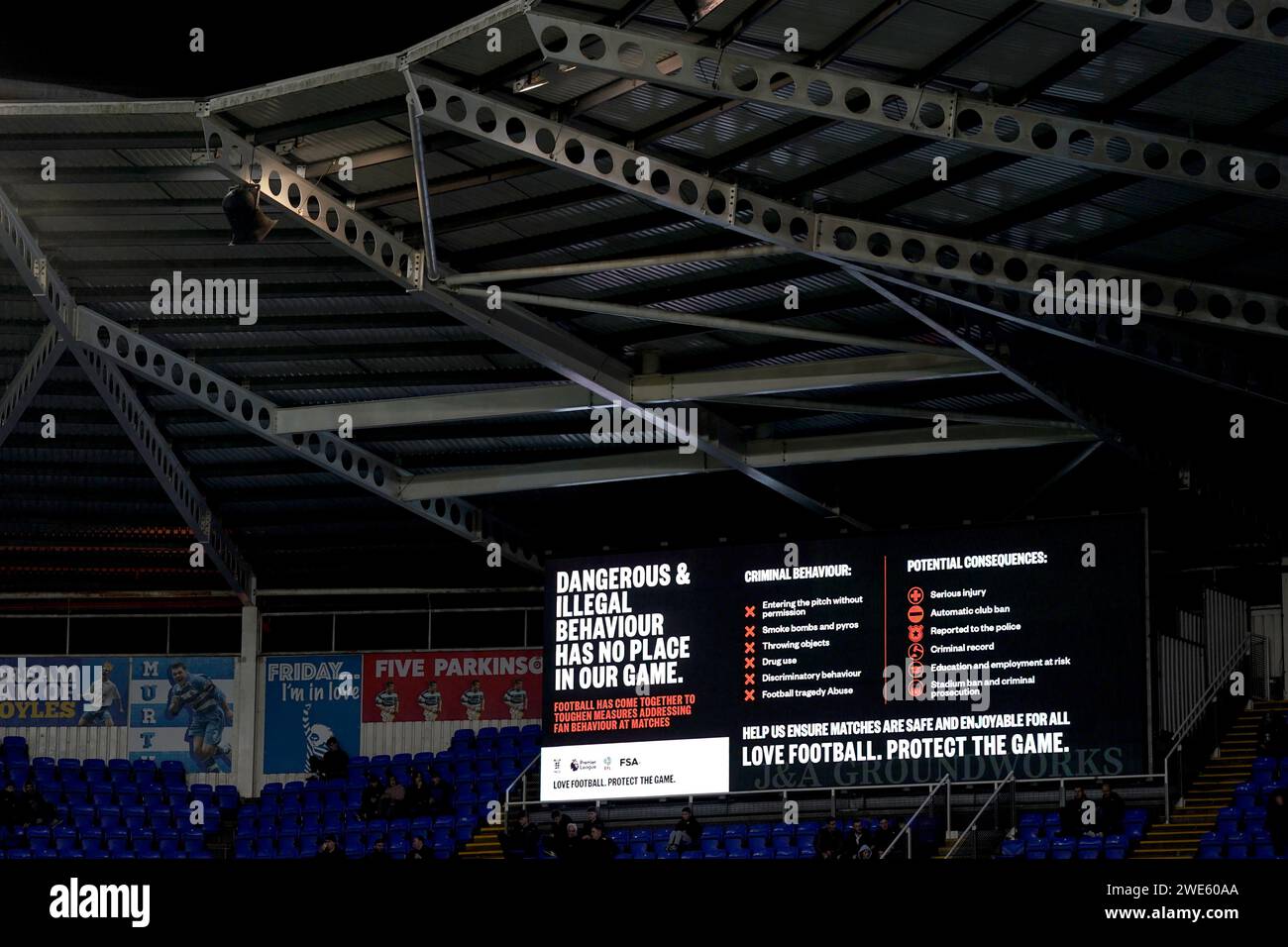 A warning against dangerous and illegal behaviour on the big screen ...