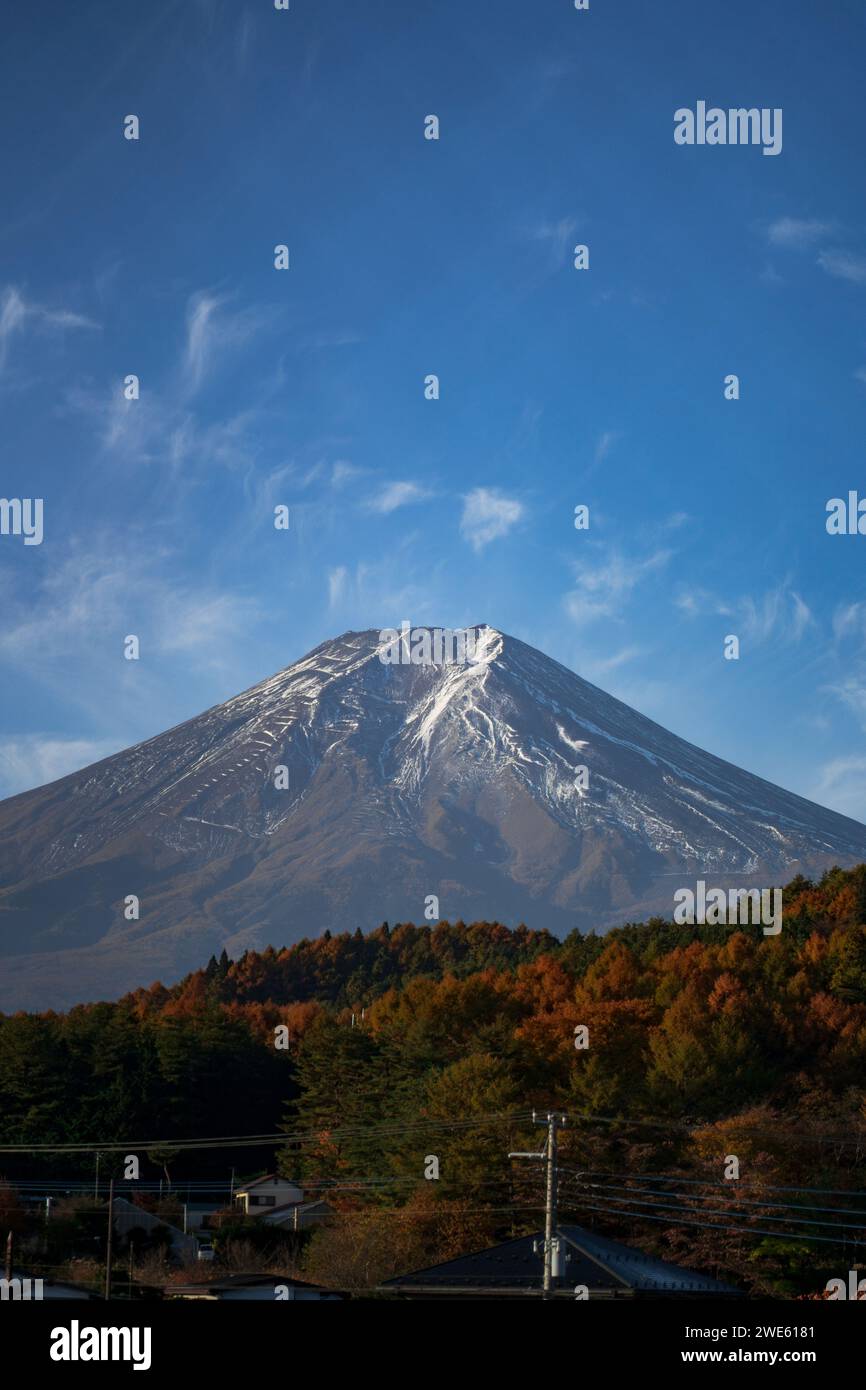 Fuji climbing season hi-res stock photography and images - Alamy
