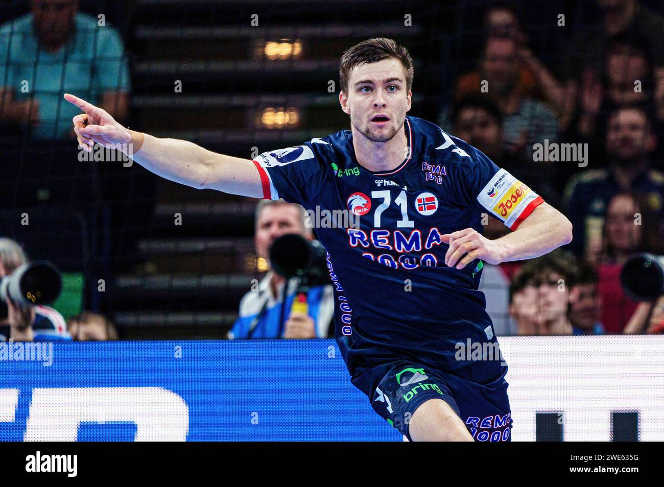 Hamburg, Deutschland. 23rd Jan, 2024. Jubel nach Tor Alexander Blonz ...