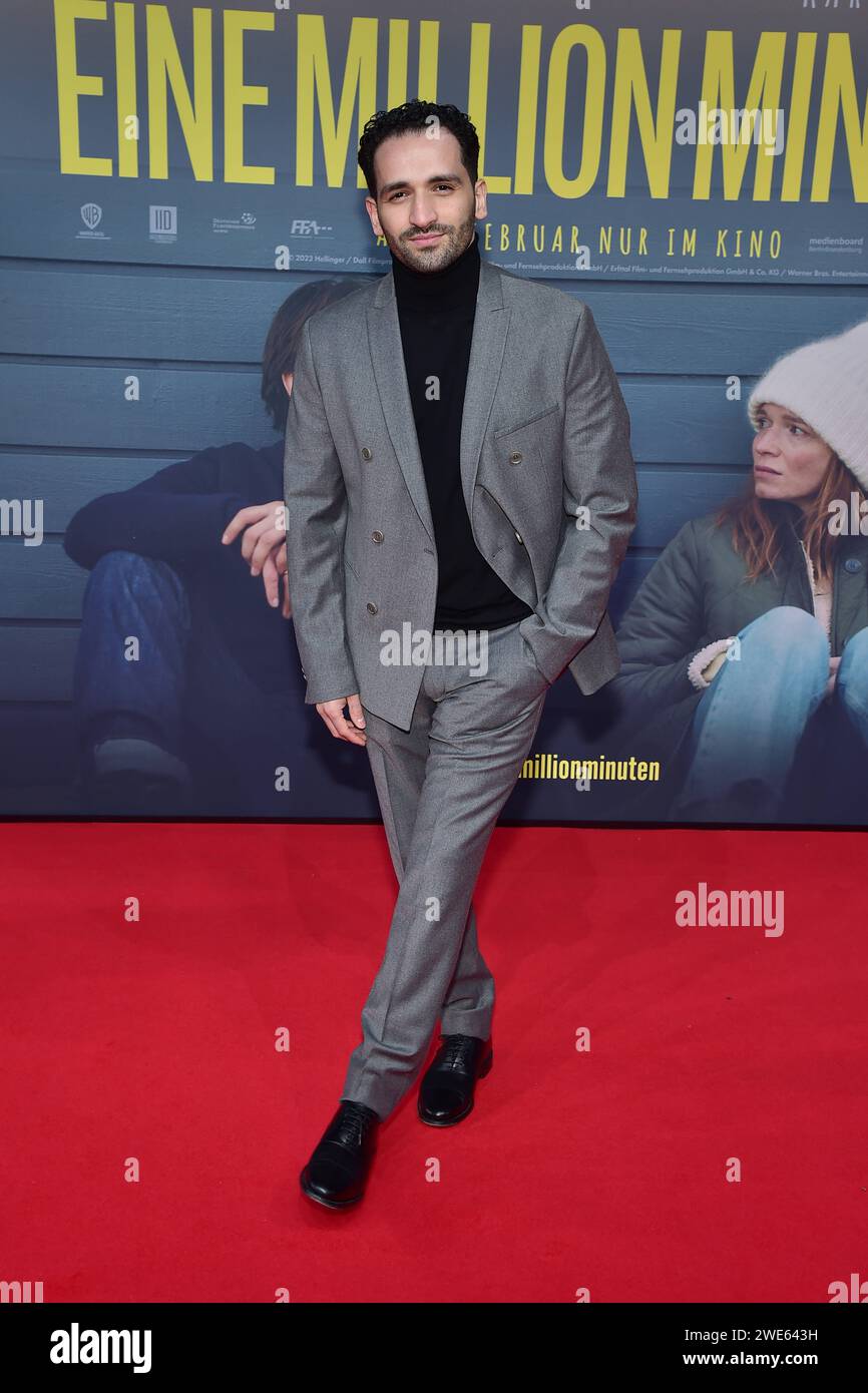 Hassan Akkouch Ankunft zur Weltpremiere von EINE MILLION MINUTEN Kino ...