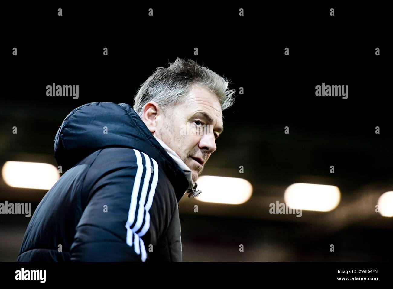 Scott lindsey manager crawley hi-res stock photography and images - Alamy