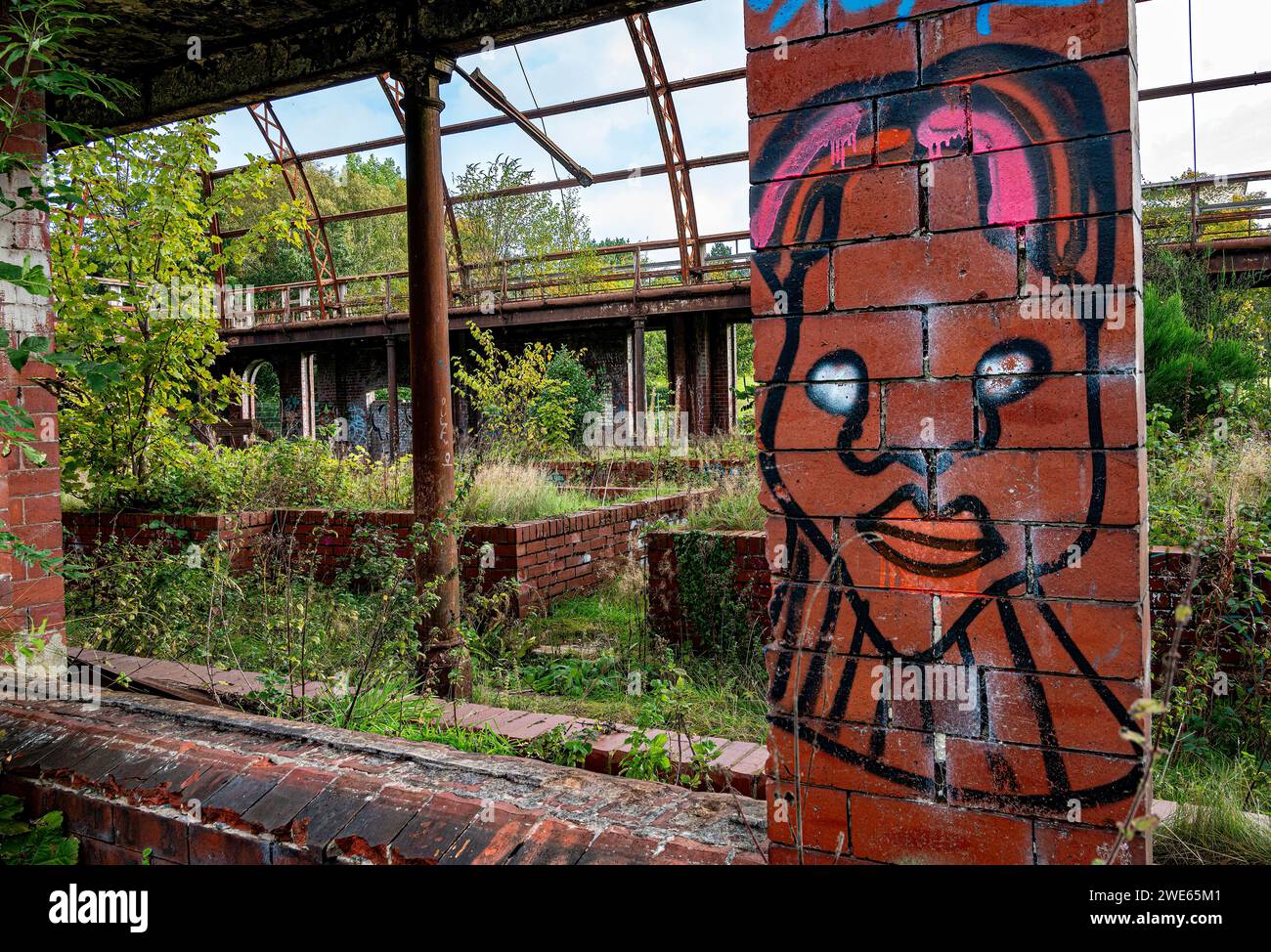 Derelict Winter Gardens Glasshouse in Springburn Park Glasgow, Scotland ...