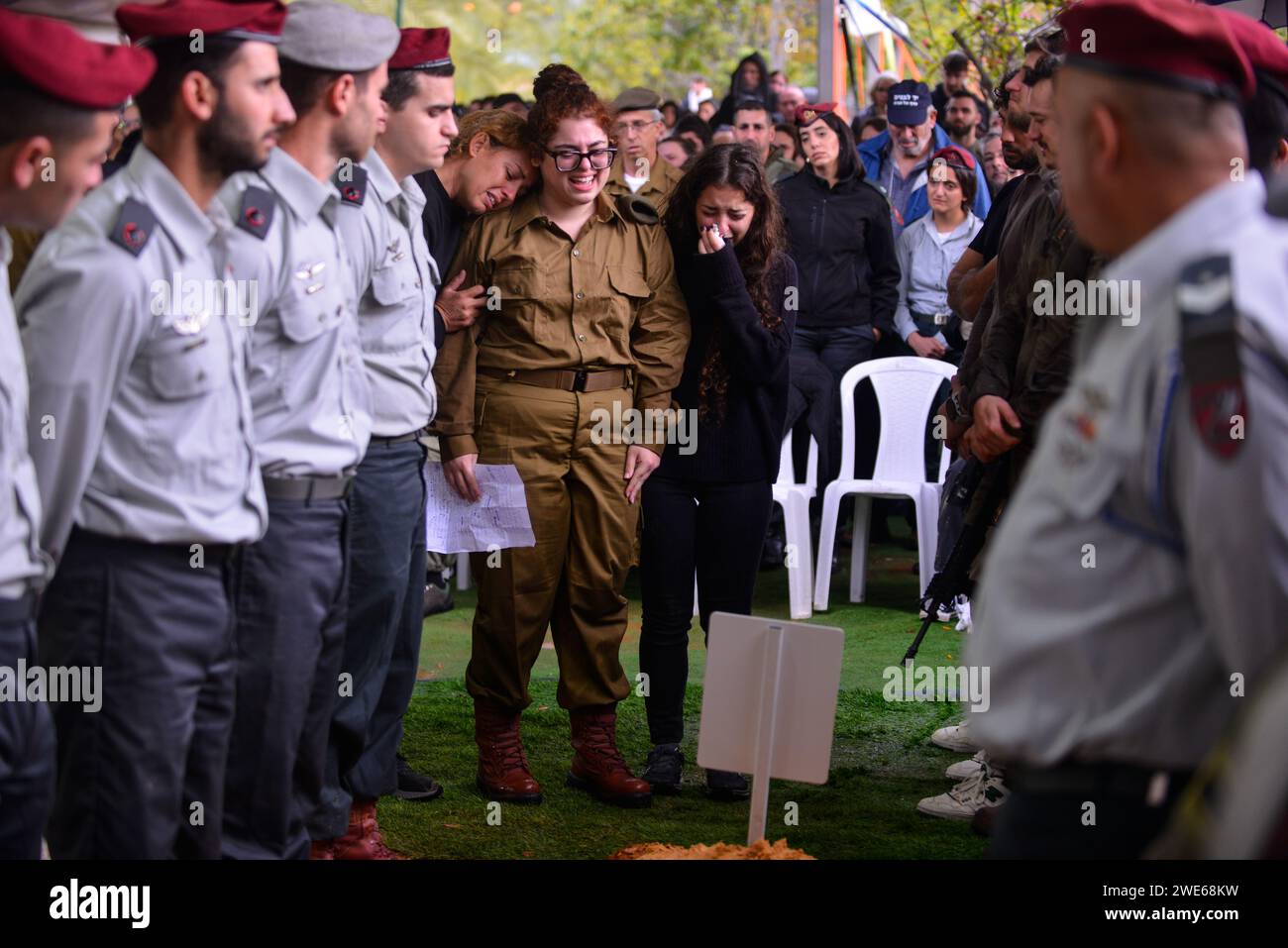 Israel. 23rd Jan, 2024. Israelis mourn during the funeral of Israeli ...