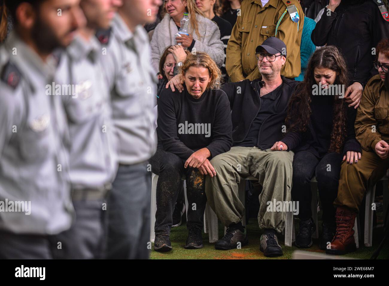 Israel. 23rd Jan, 2024. Israelis mourn during the funeral of Israeli ...