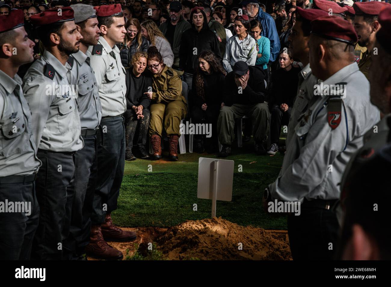 Israel. 23rd Jan, 2024. Israelis mourn during the funeral of Israeli ...