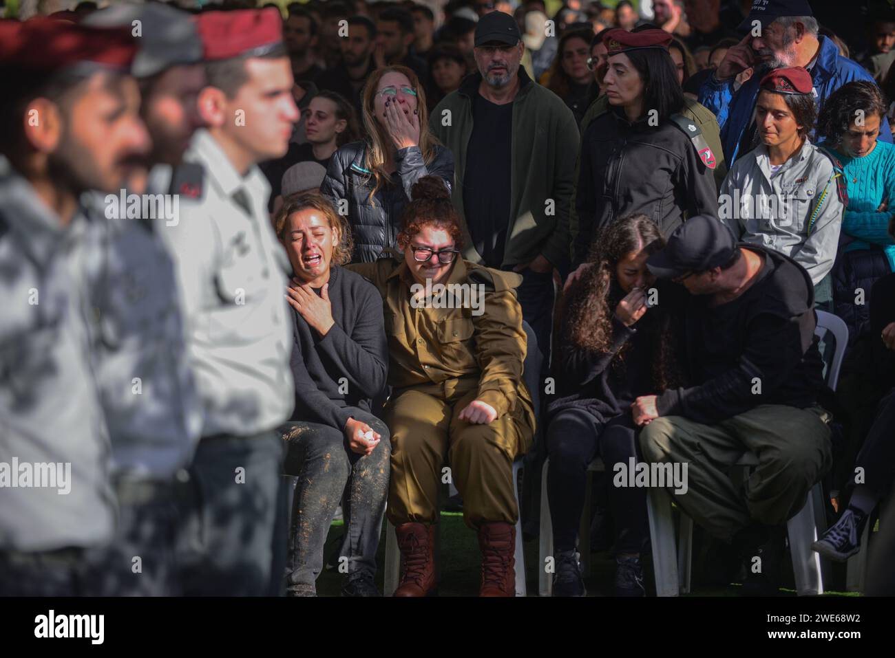 Israel. 23rd Jan, 2024. Israelis mourn during the funeral of Israeli ...