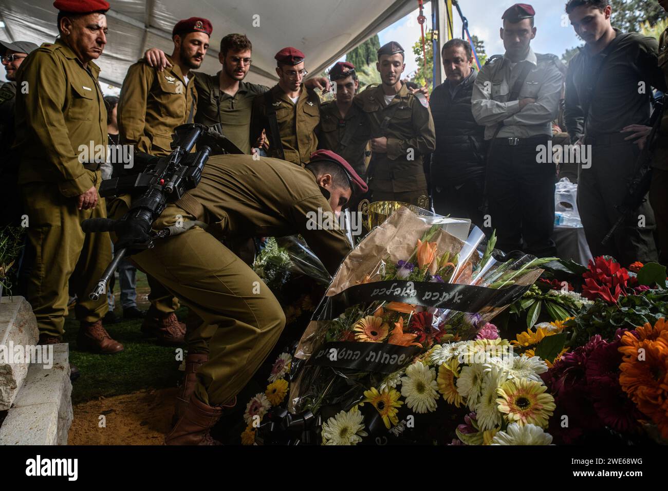 Israel. 23rd Jan, 2024. Israelis mourn during the funeral of Israeli ...