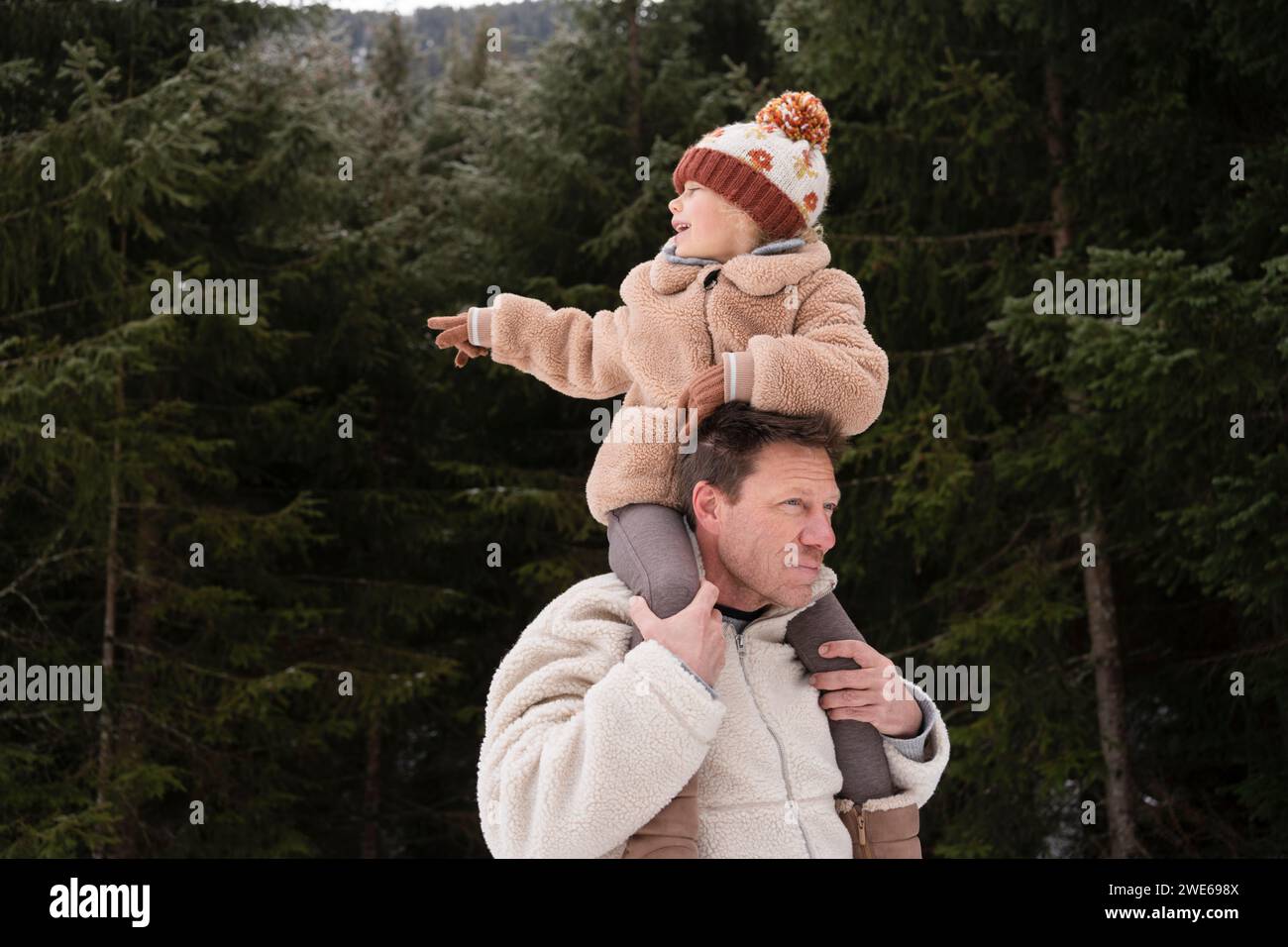 Child pointing at trees hi-res stock photography and images - Alamy