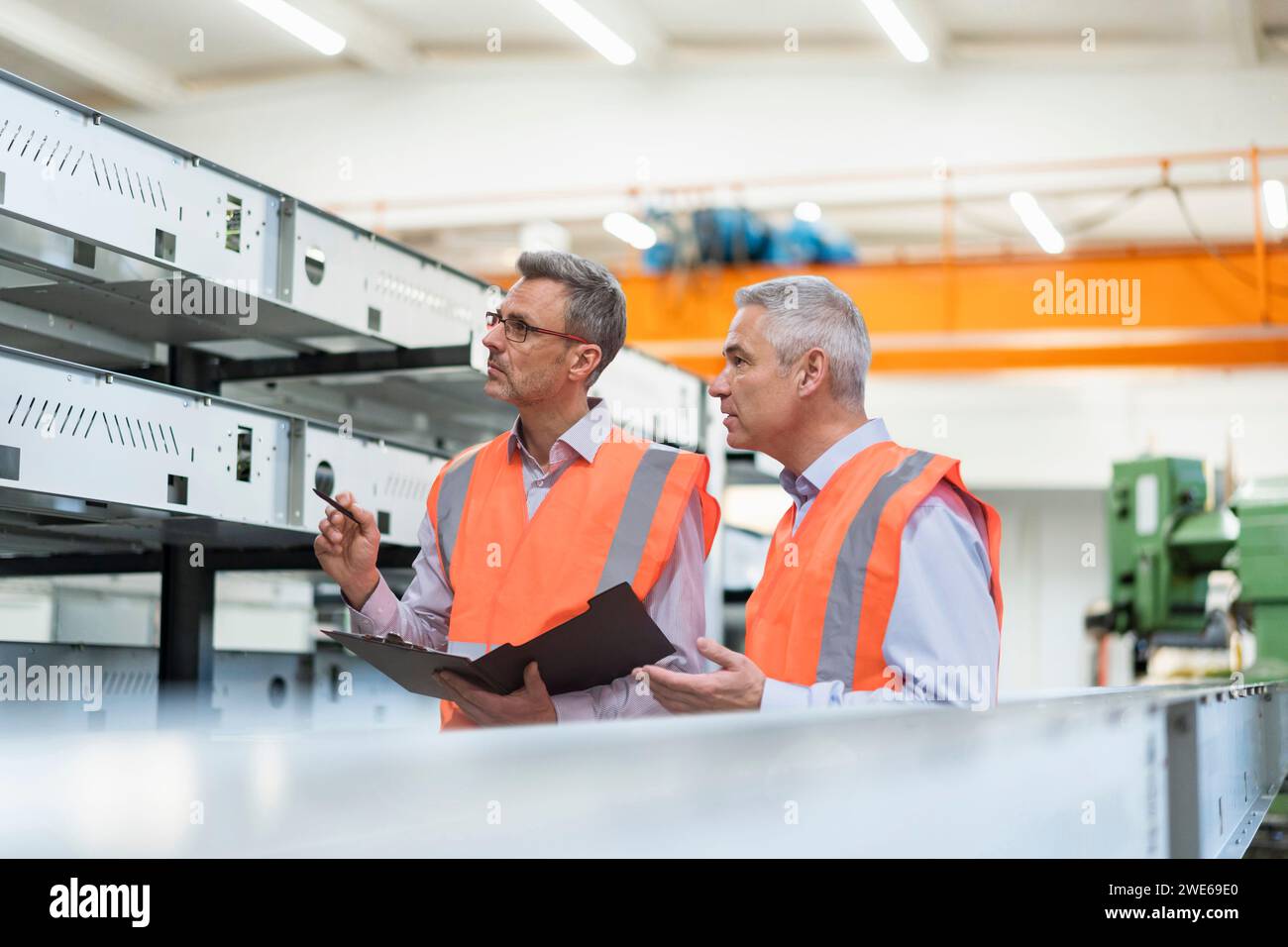 Engineers preparing hi-res stock photography and images - Alamy