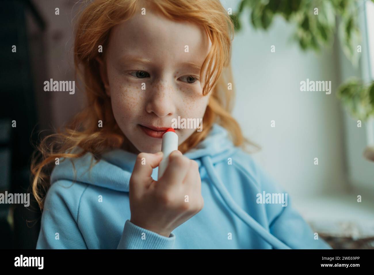 Lips girl hi-res stock photography and images - Alamy