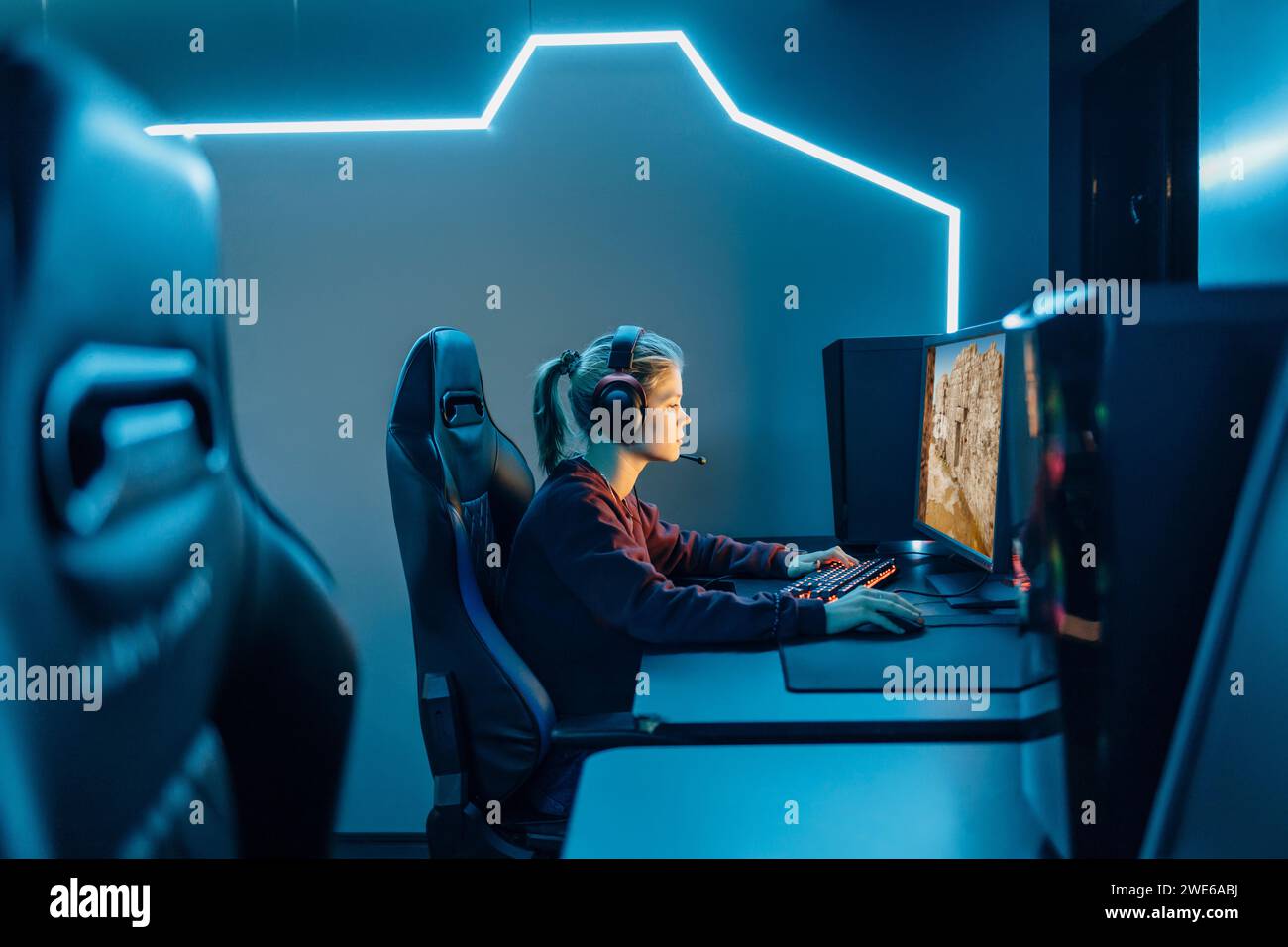Gamer chair hi-res stock photography and images - Alamy