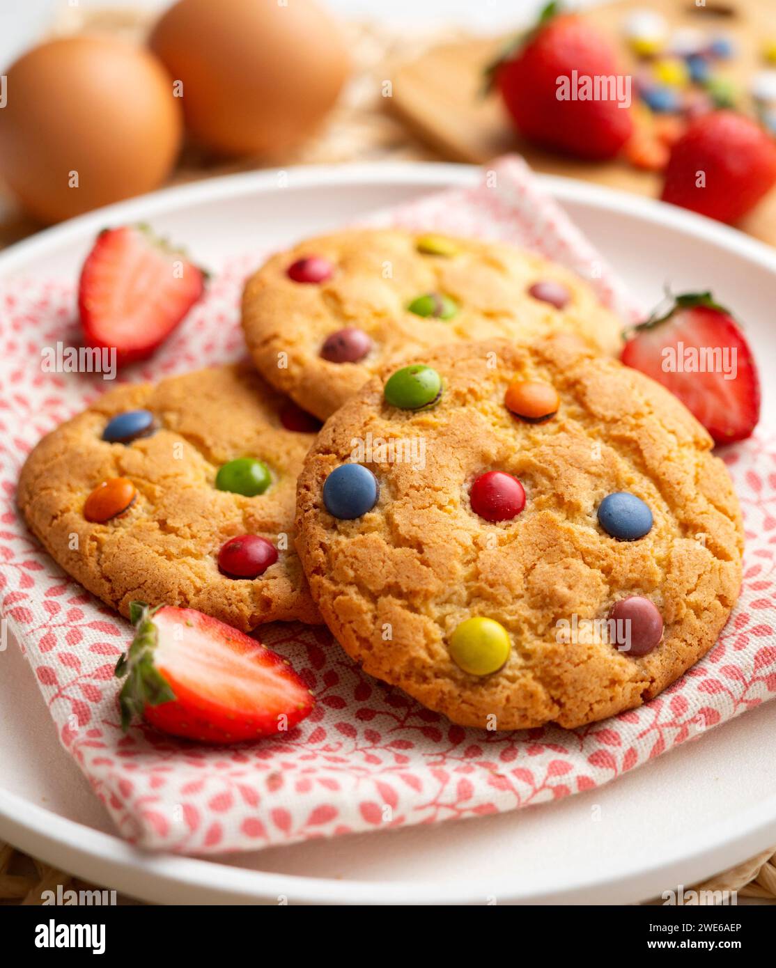 Smarties cookies hi-res stock photography and images - Alamy