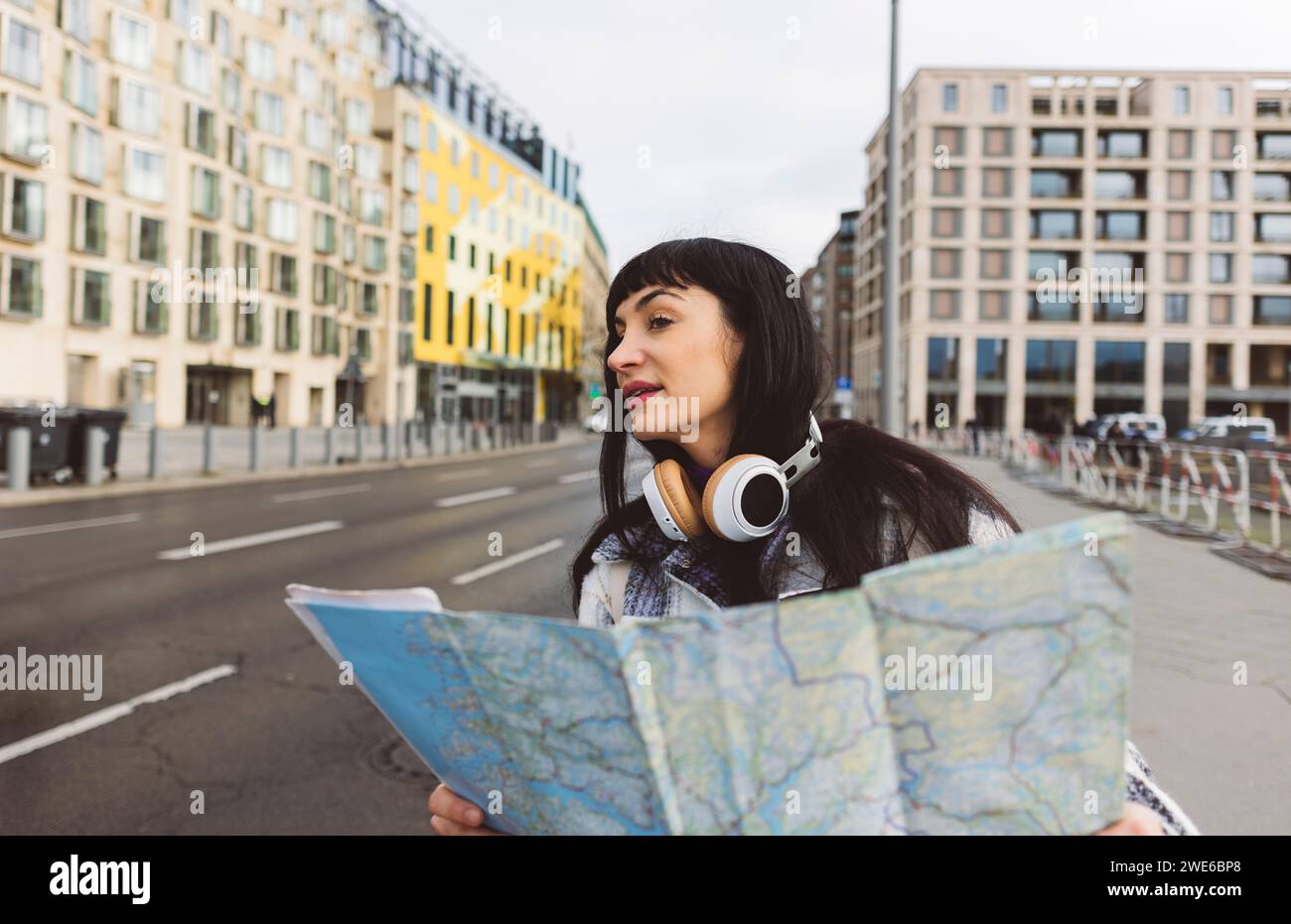 Exploring map hi-res stock photography and images - Alamy