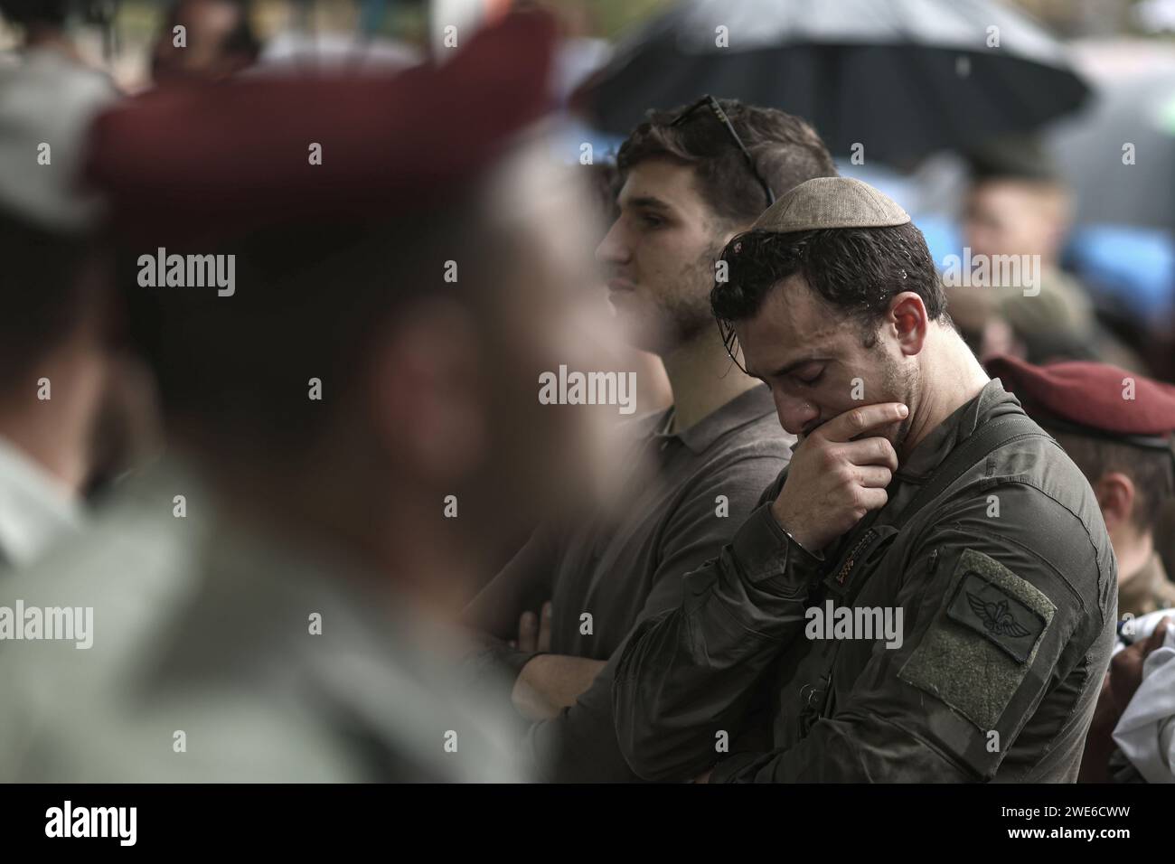 Tel Aviv, Israel. 23rd Jan, 2024. Israelis mourn during the funeral of ...