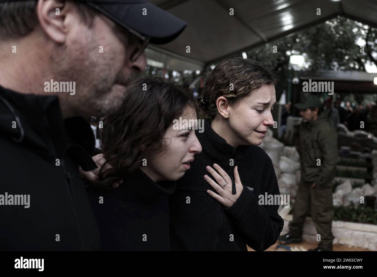 Tel Aviv, Israel. 23rd Jan, 2024. Israelis mourn during the funeral of ...