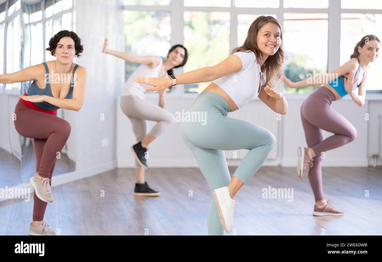Group of women dancing dancehall in studio Stock Photo - Alamy
