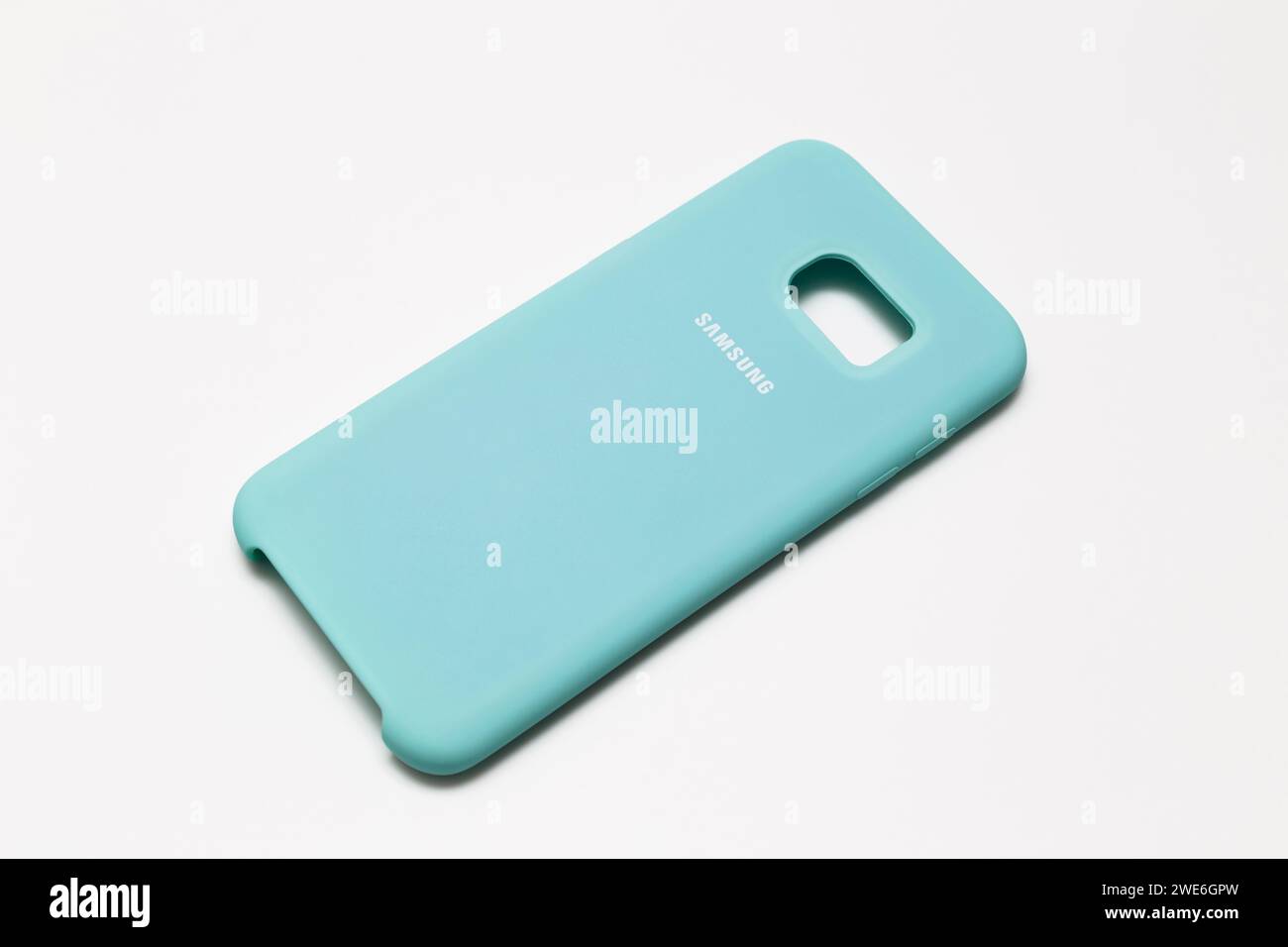 Light blue smartphone case hi-res stock photography and images - Alamy