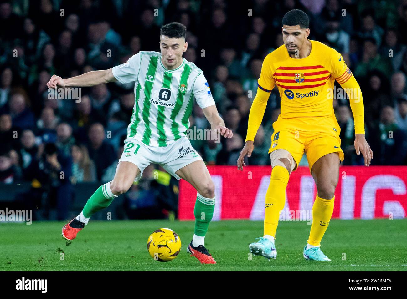 Marc roca betis hi-res stock photography and images - Alamy