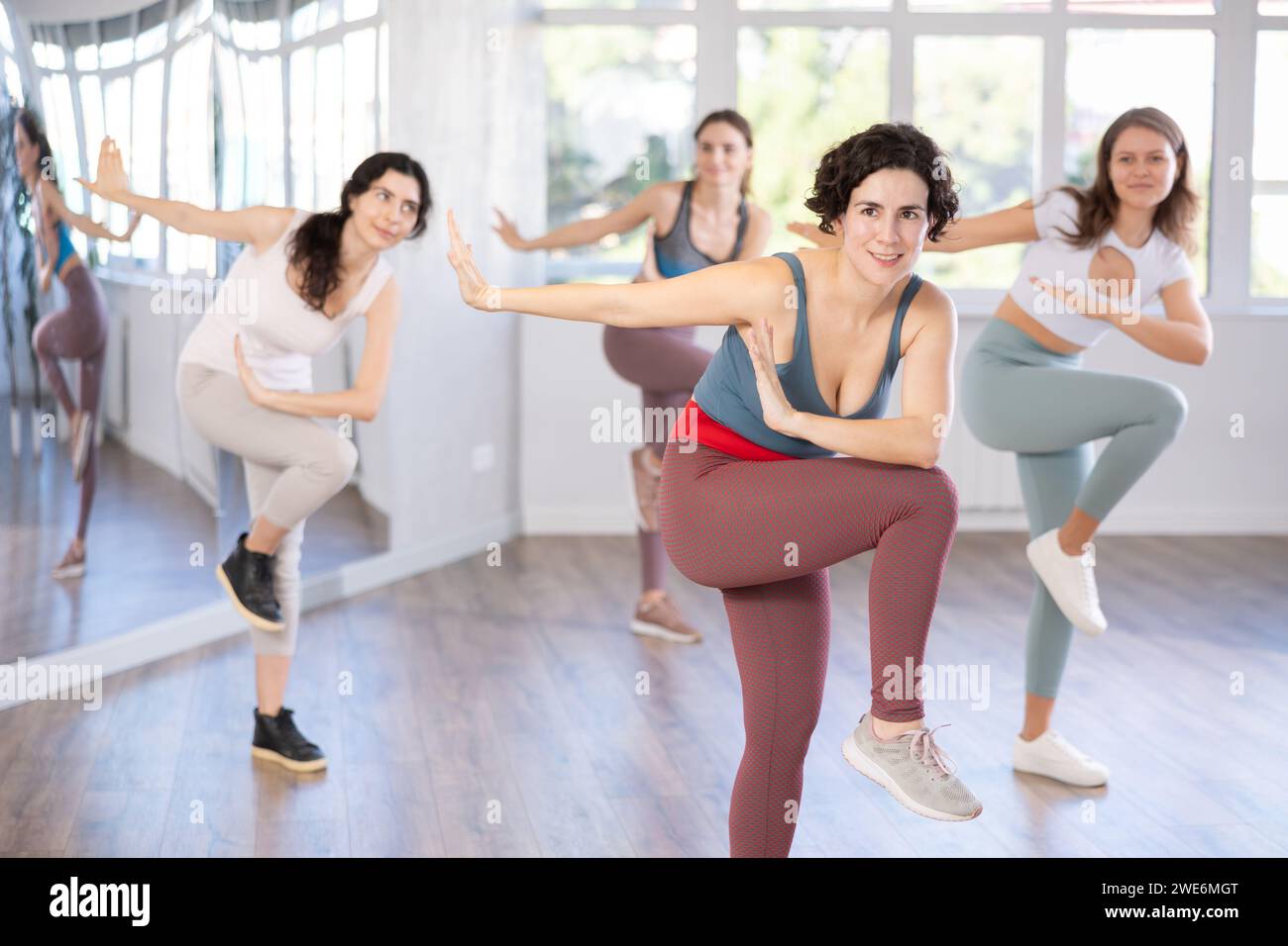 Group of women dancing dancehall in studio Stock Photo - Alamy