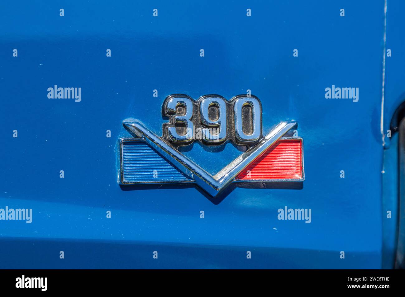 390 ford engine hi-res stock photography and images - Alamy
