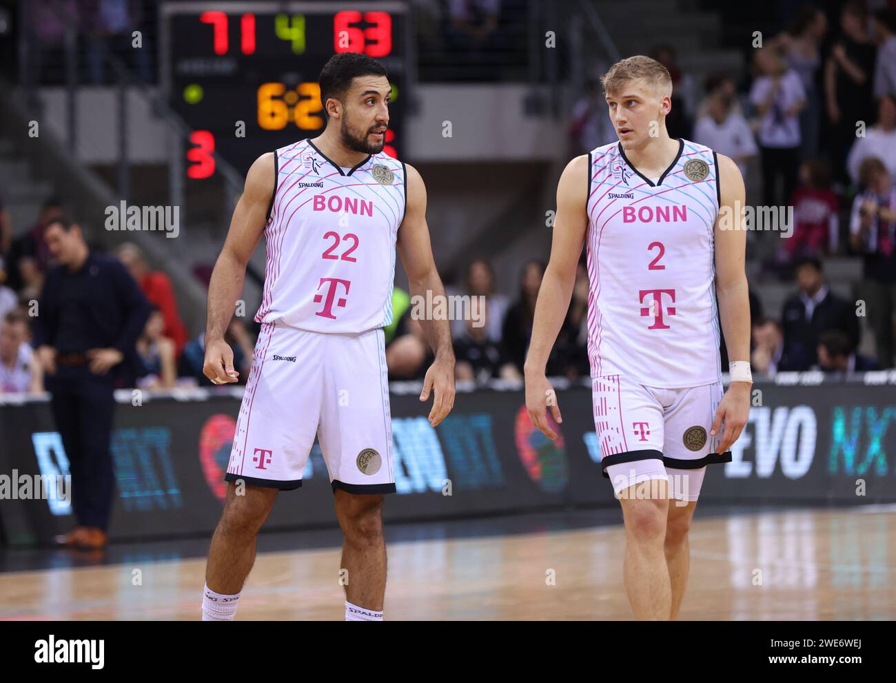 Bonn, Deutschland. 23rd Jan, 2024. Noah Kirkwood (Bonn), Sam Griesel ...