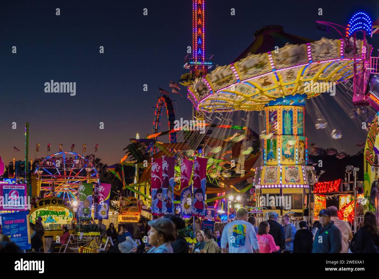 Faire lights hi-res stock photography and images - Alamy