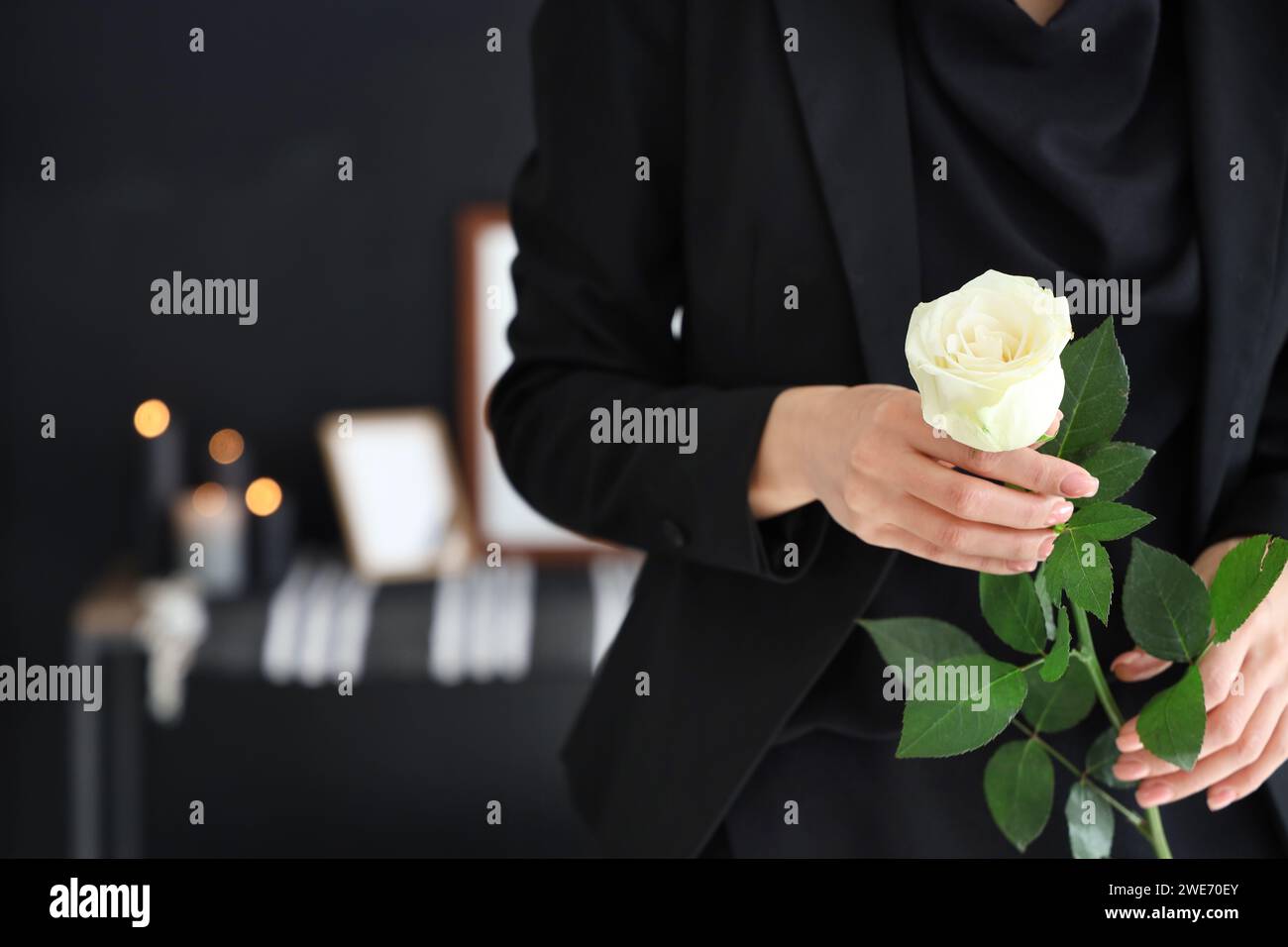 Crying rose hi-res stock photography and images - Alamy
